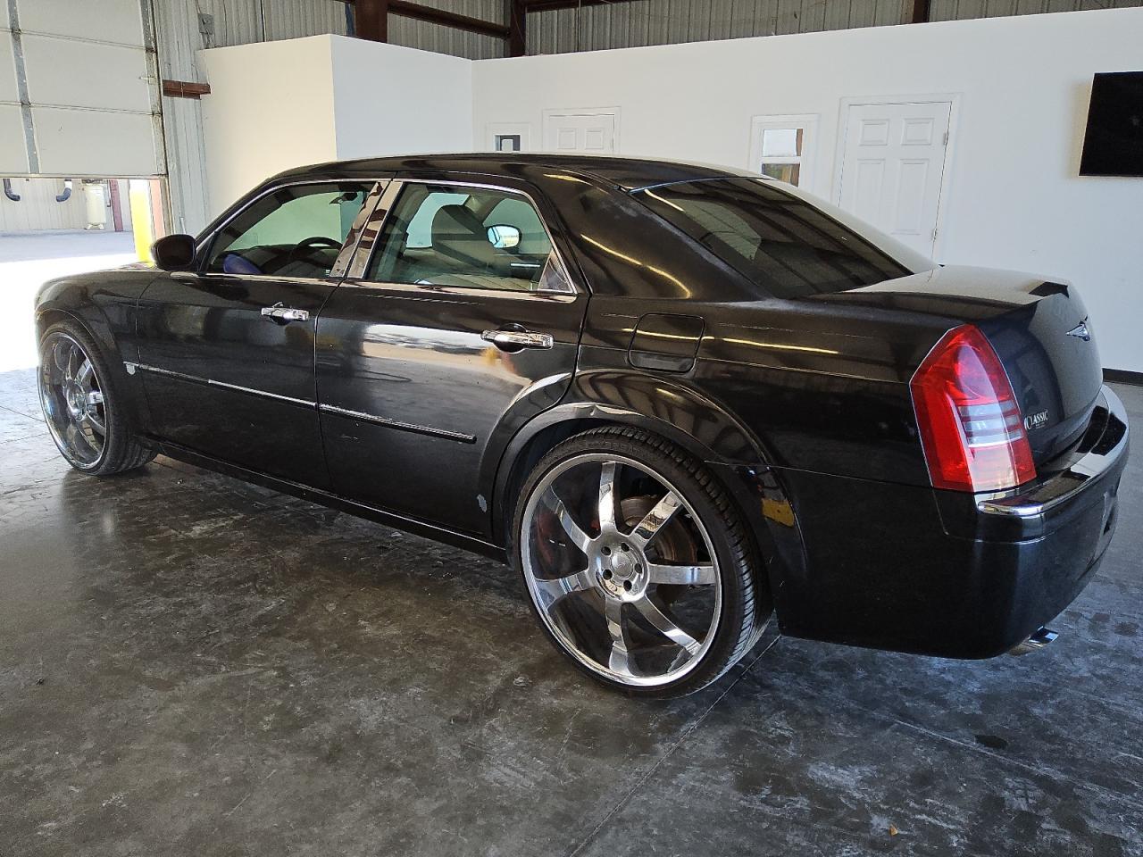 2006 Chrysler 300C For Sale in Wilmer, TX Lot #41516***