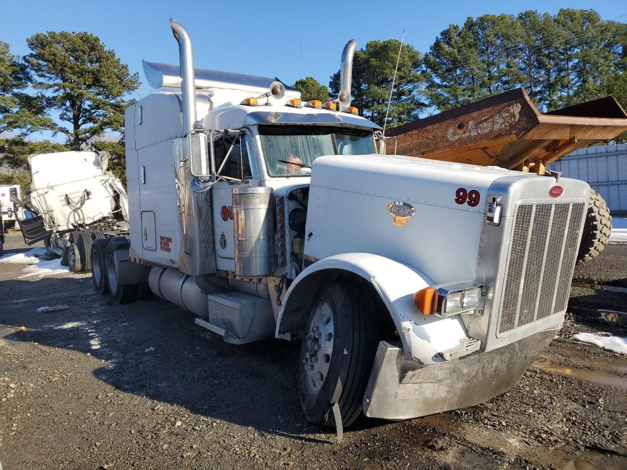 1997 Peterbilt 379 For Sale in Conway, AR Lot #87960***