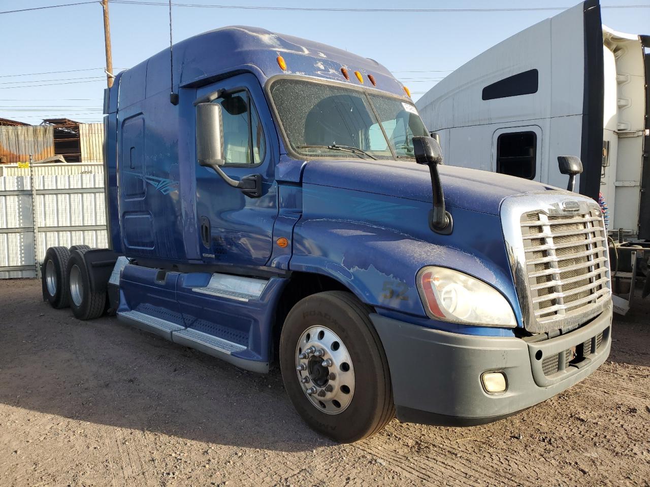 2011 Freightliner Cascadia Semi Truck For Sale in Phoenix, AZ Lot #47042***